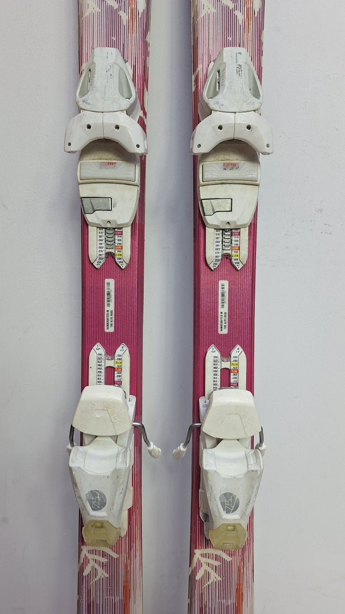 Elan Snow White 158cm Ski + Elan EL 7.5 Bindings Winter Sport Fun – Traventuria Sports