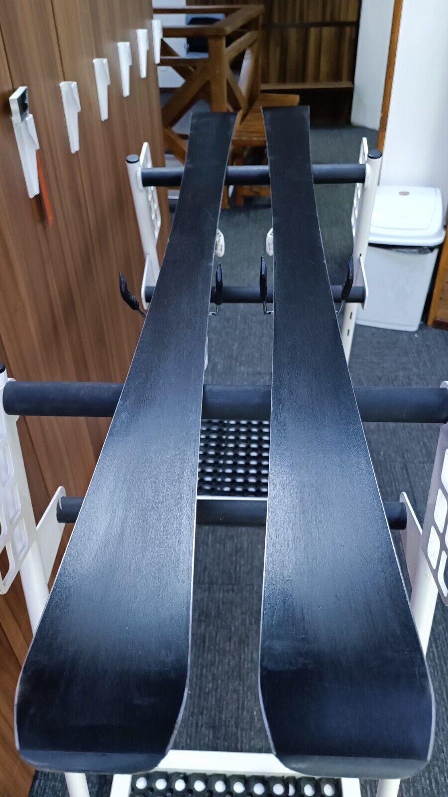 Atomic Cloud 8 157 cm Ski + Atomic 10 Bindings Winter Fun Snow Sport – Traventuria Sports