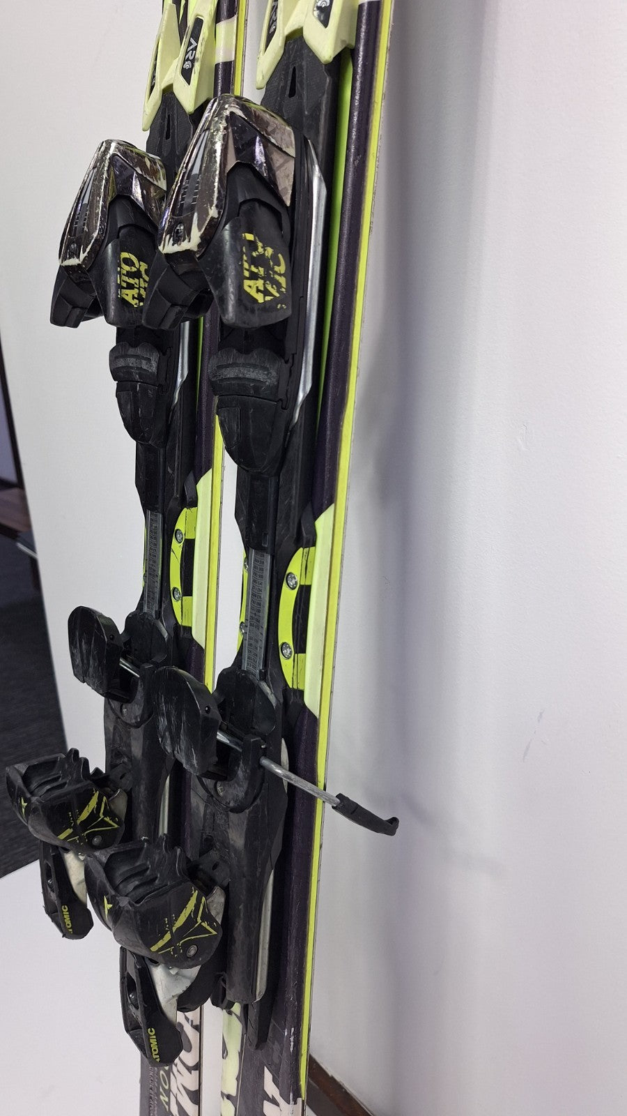 Atomic Nomad Radon Ti 164cm Ski + Atomic 12 Bindings Winter Sport ...