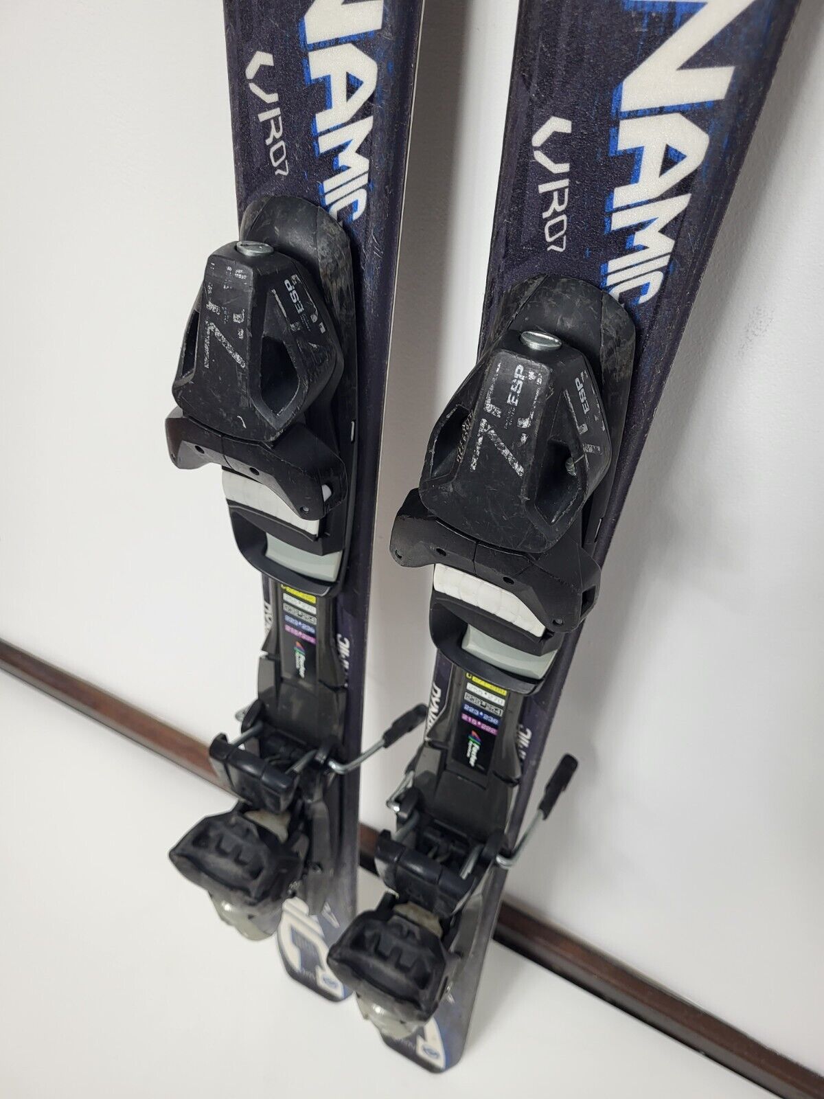 Dynamic VR 07 120 cm Ski + Elan ESP 7.5 Bindings Adventure Slope Winte ...